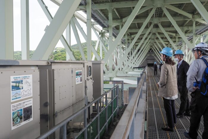 高さ約300mからの絶景パノラマ！「明石海峡大橋 ブリッジワールド」 Feel KOBE | 神戸ジャーナル